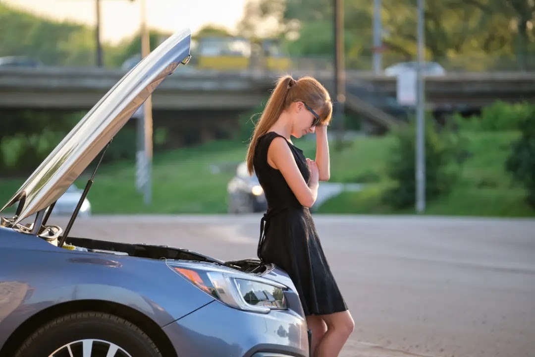 Recognise the 5 Signs It’s Time to Tow Your Vehicle - Reds Recovery ...